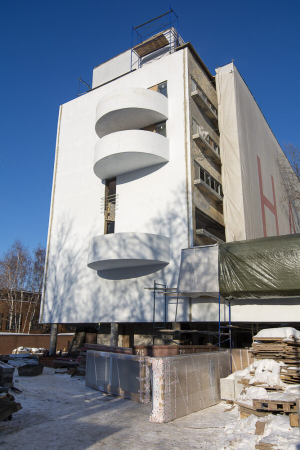 Alexandra and Ainsworth Estate Through Russian Eyes - Greyscape